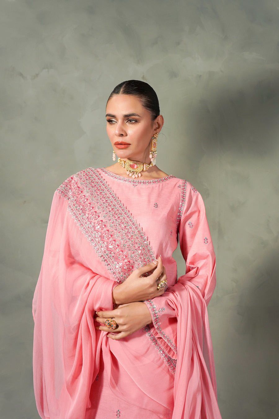 Mayal: Elevate Your Style with Timeless Women's Clothing – Mayalpk