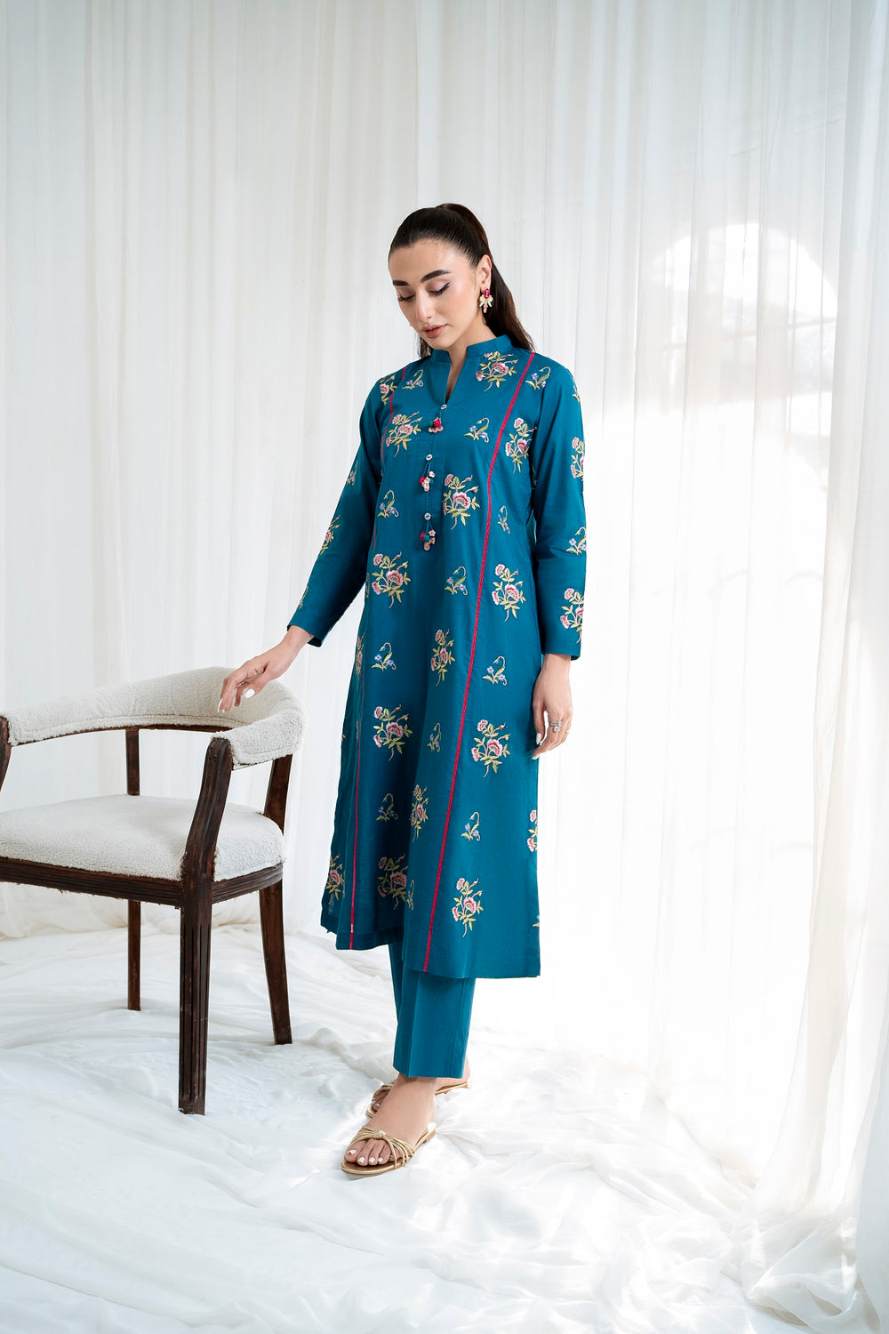 Mayal: Elevate Your Style with Timeless Women's Clothing – Mayalpk